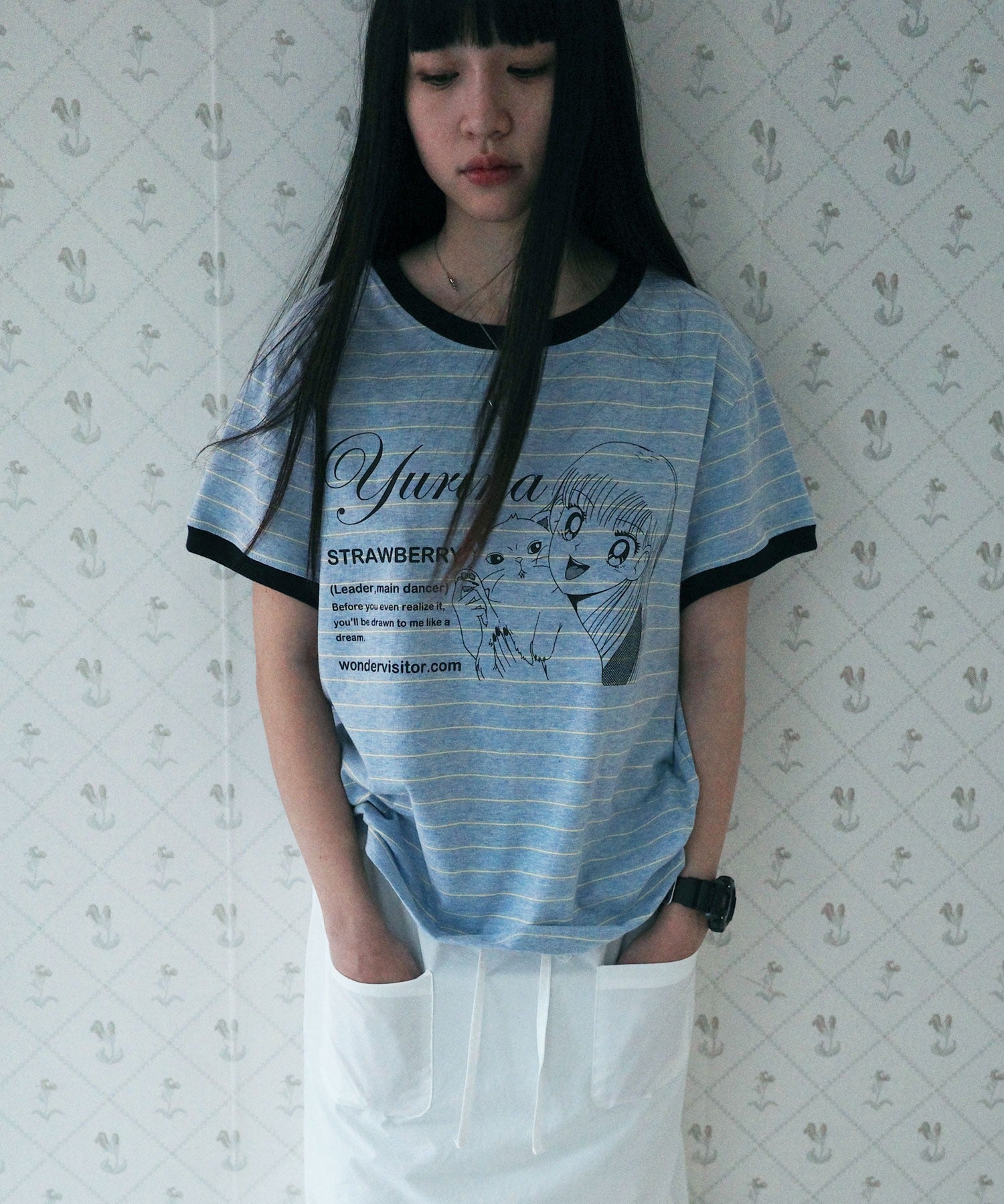 [WONDER VISITOR] YURINA pfp T-shirt (Blue) – SellerWork